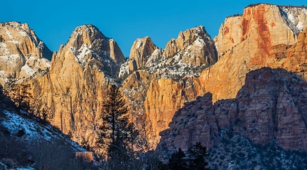 Visiting Utah National Parks in January - PhotoJeepers