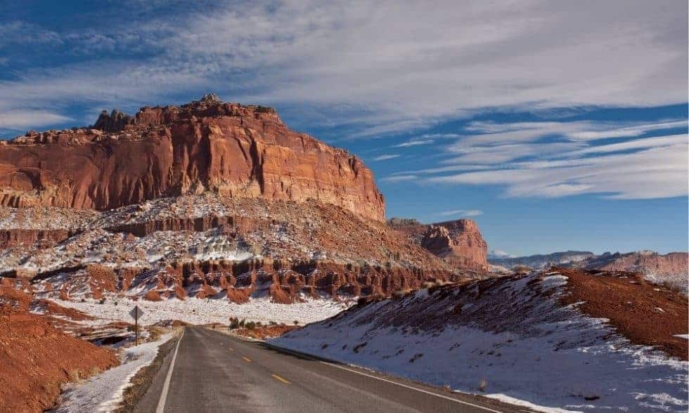 Visiting Utah National Parks in the Winter - PhotoJeepers