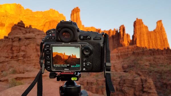Moab Fall Activities + Travel Tips - PhotoJeepers