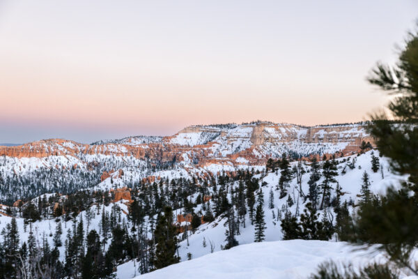 Places to Visit in Utah in March - PhotoJeepers
