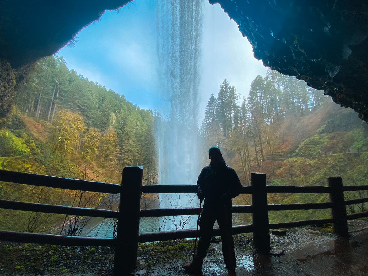 Places to Visit in Oregon in April - PhotoJeepers